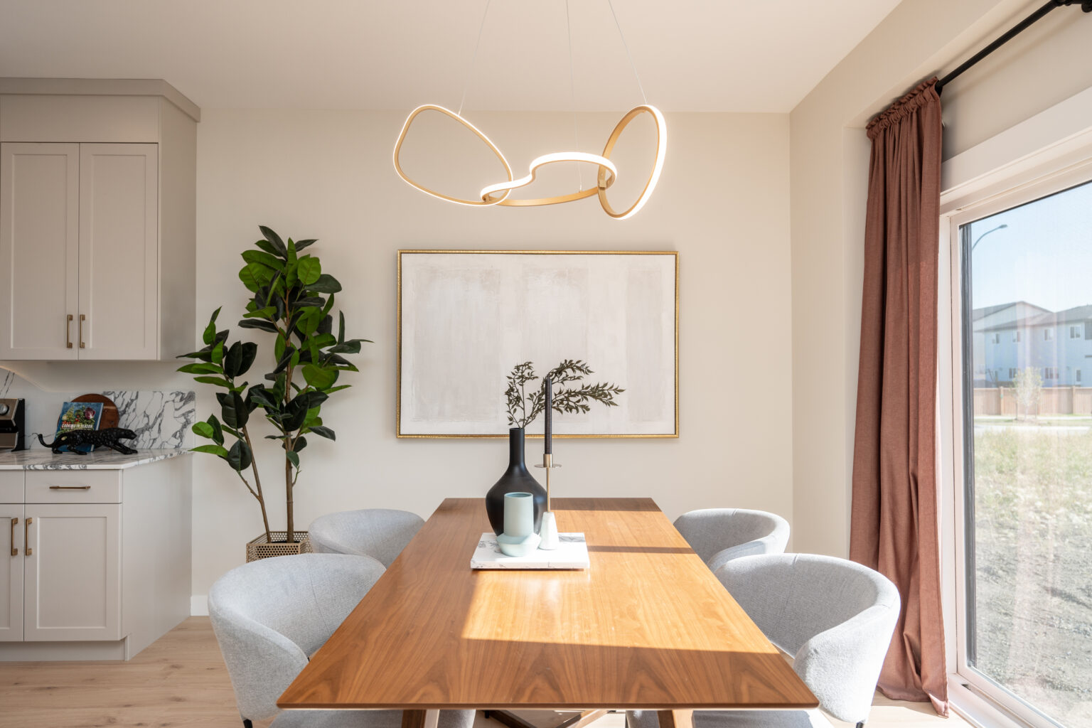 Lighting Showroom Winnipeg & Kelowna | Robinson Lighting